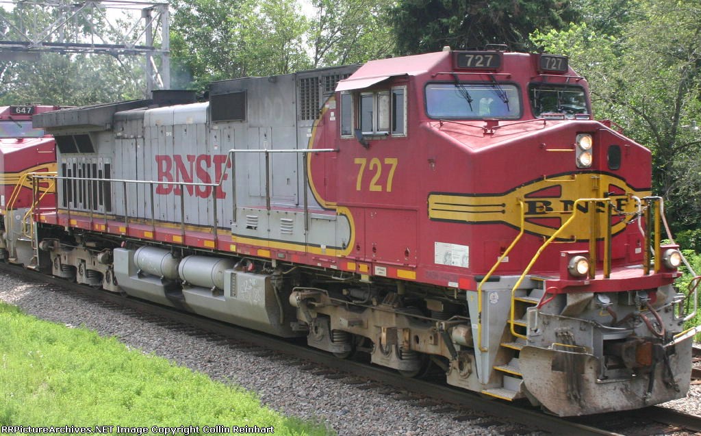 BNSF 727